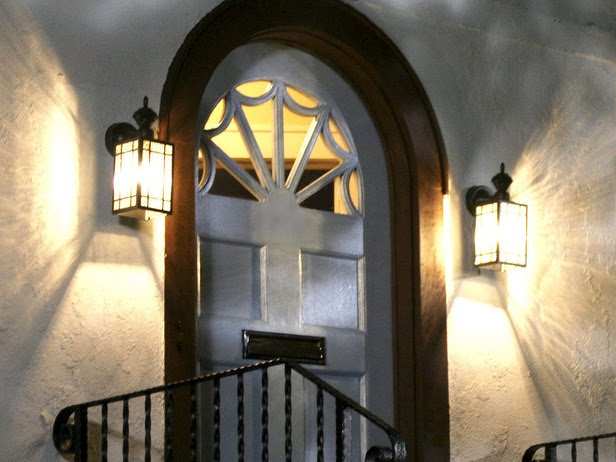 Ashley Perrett Real Estate & Design: DIY - Instant Curb Appeal For ...